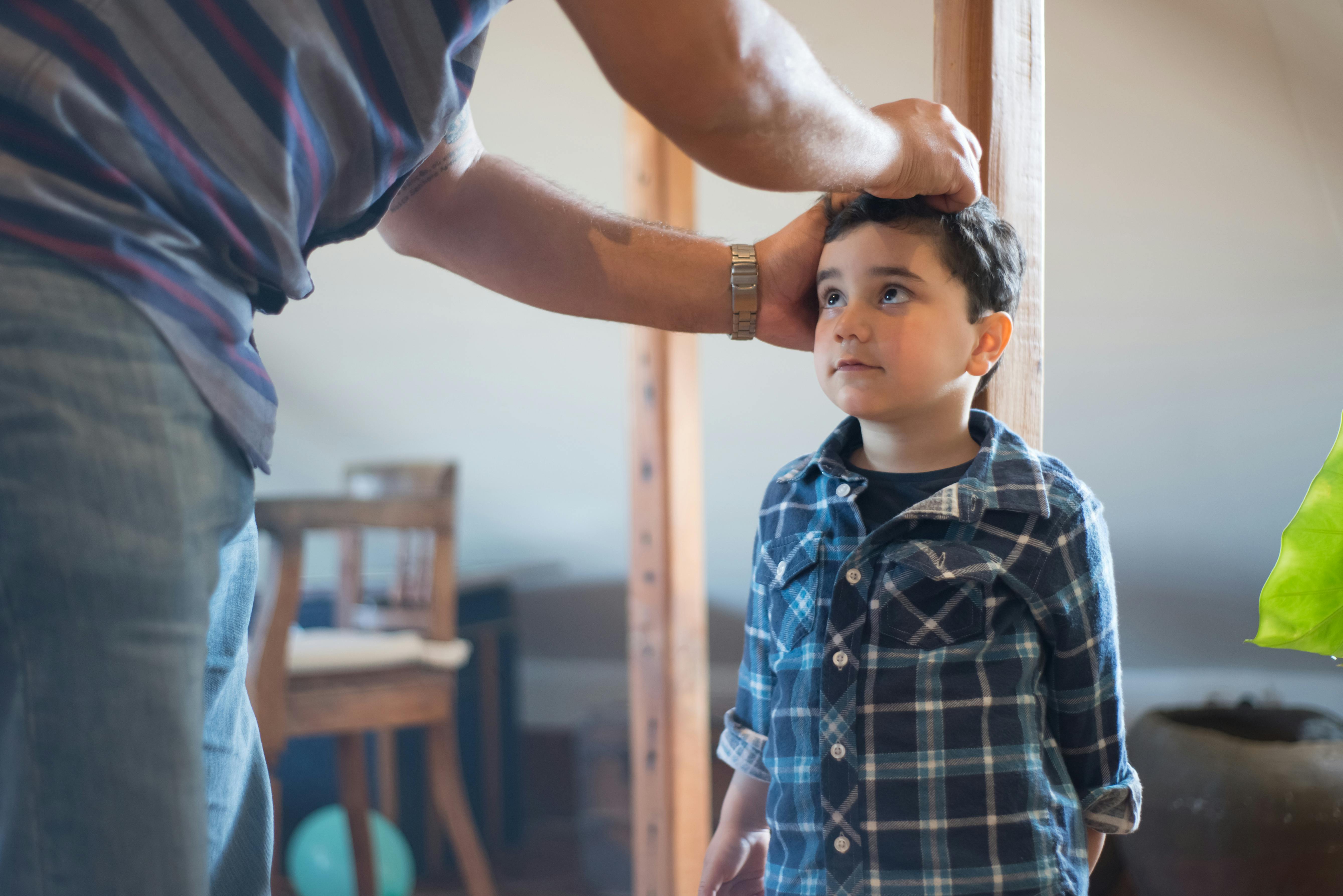 How to Measure and Monitor Your Child’s Height – AGEBOX